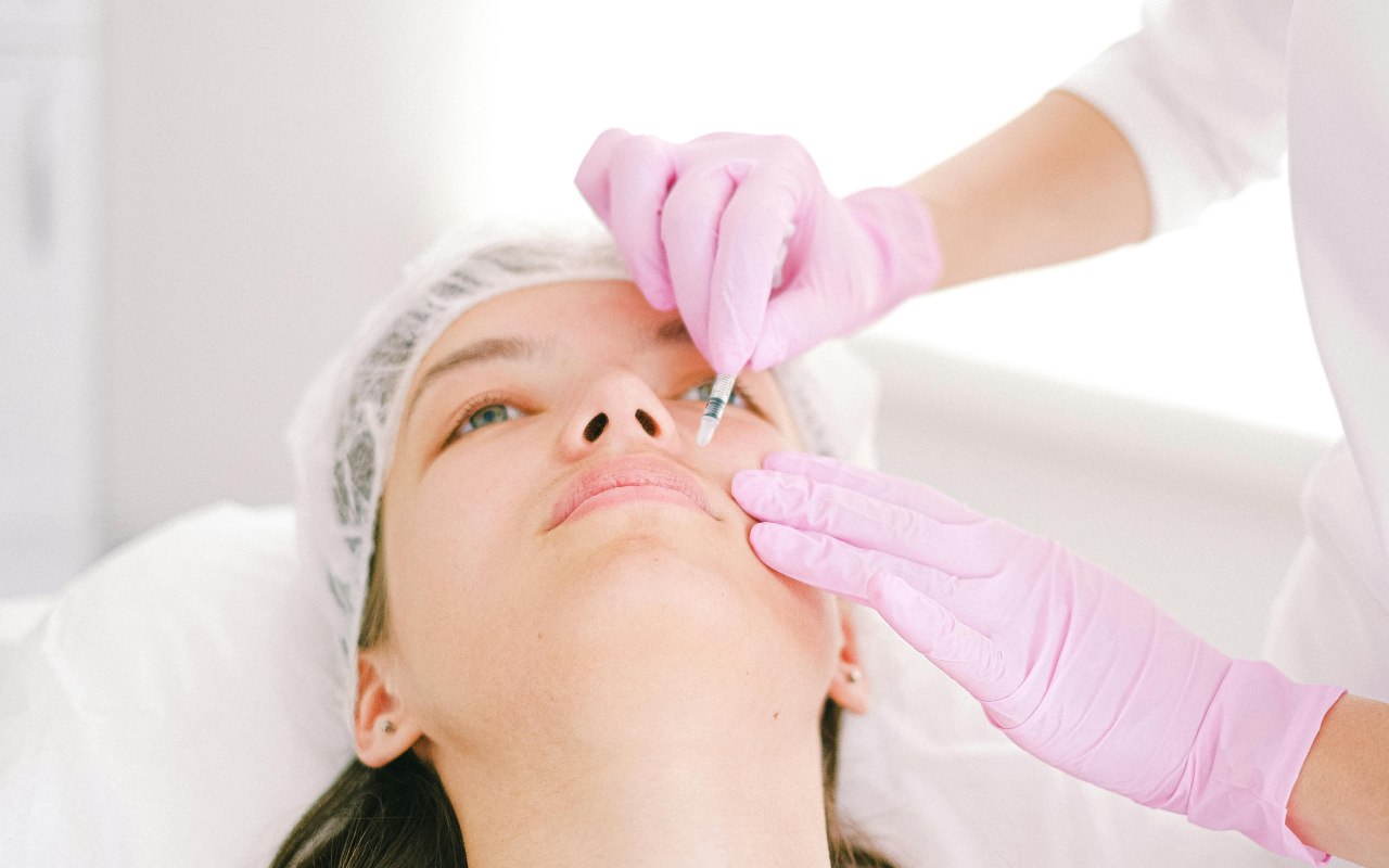 Najčešće greške u nezi kože koje vam dodaju godine